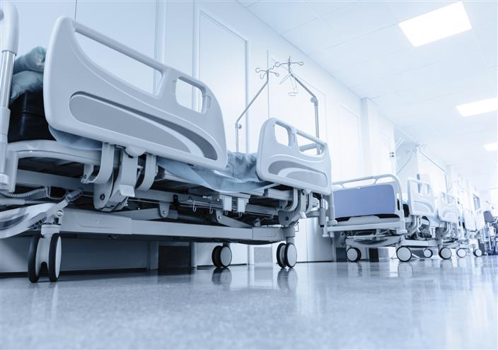 4 Things to Know When Choosing Portable Suction for Crash Carts